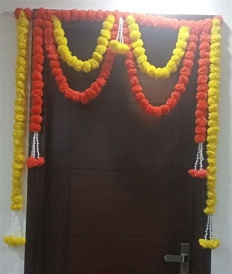 Artificial Plastic Flowers Toran 4 Feet At ₹ 500piece In New Delhi