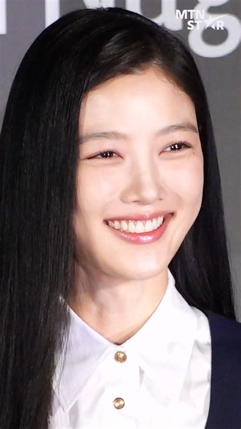 김유정 이렇게 예쁜 닭강정 봤니 오늘의 숏 Beta