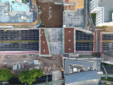 Underpass Jalan Foto Stok Unduh Gambar Sekarang Citra Udara Sudut