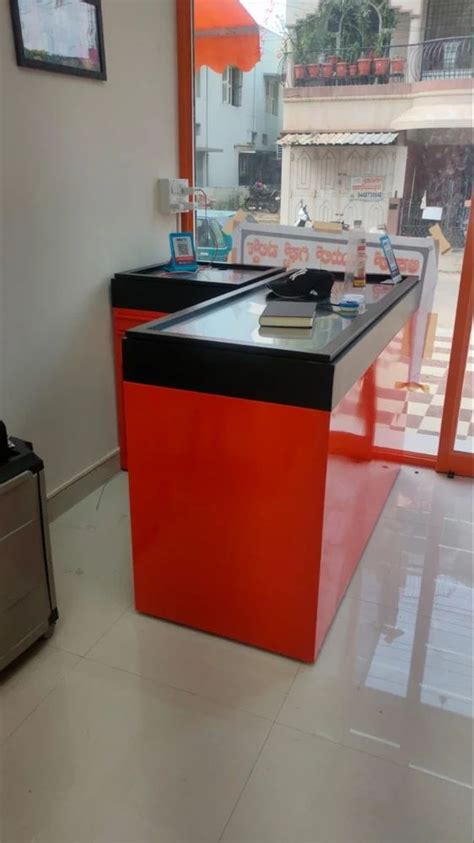 Stainless Steel White Billing Counter Cash Counter For Supermarket At