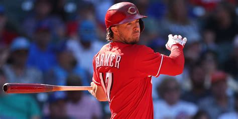 Kyle Farmer Traded From Reds To Twins