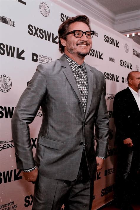 Pin By Karen Edwards On Pedro Pascal Pedro Pascal Pedro Cute Guys