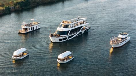 ‎يخوت أفراح علي النيل‎ Added A New يخوت أفراح علي النيل