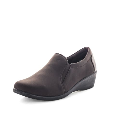 Aerocushion Madora Womens Slip Ons Brown Ishoes