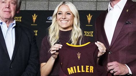 Asu Cheerleaders Greet Molly Miller New Sun Devils Womens Basketball