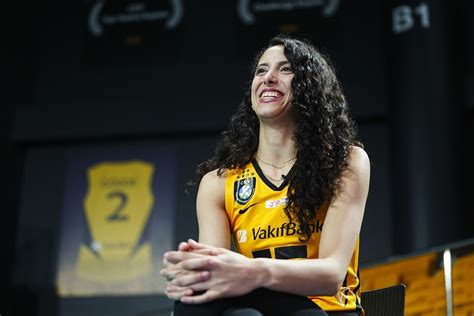 Deniz Uyanıkın Hayali Sezonu Avrupanın Zirvesinde Tamamlamak