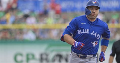 If Joey Votto Still Writes In Cursive So Should We