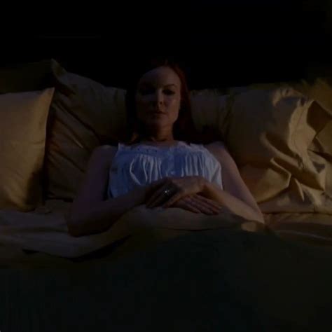 Bree Van De Kampdesperate Housewives 02x01 Desperate Housewives Bree Van De Kamp Van De Kamp