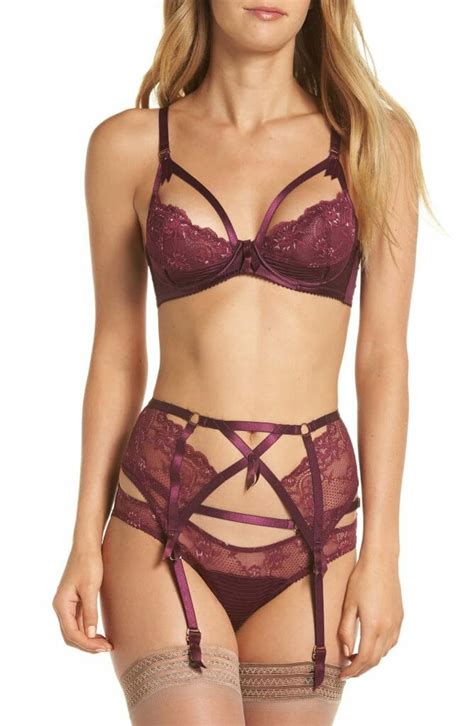 Trend Of The Moment 5 Wine Colored Bras For Autumnwinter 2018