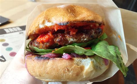 Bror Bar And Restaurant • Burgerdudes