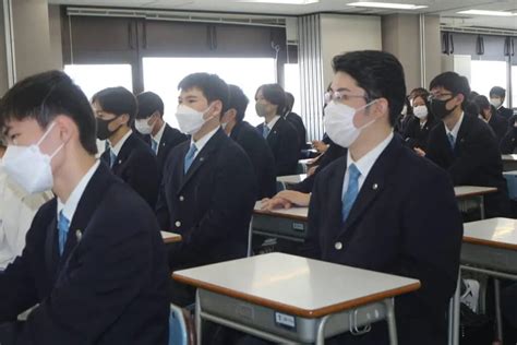 【3学年】新学年がスタート！学年目標の確認と、新学年での交流を深めました！ クラーク記念国際高等学校