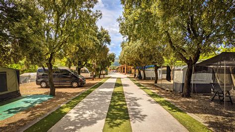 Camping Vall DÀger Photos — Camperguru