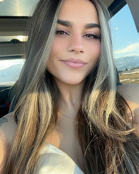 Savannah Carlson Savxcar • Instagram Photos And Videos