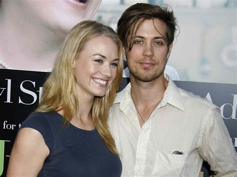 Who Is Yvonne Strahovskis Husband All About Tim Loden
