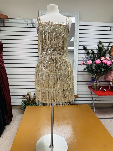 Prom Homecoming Evening Gown Pageant Dress Size 4 6 Gem