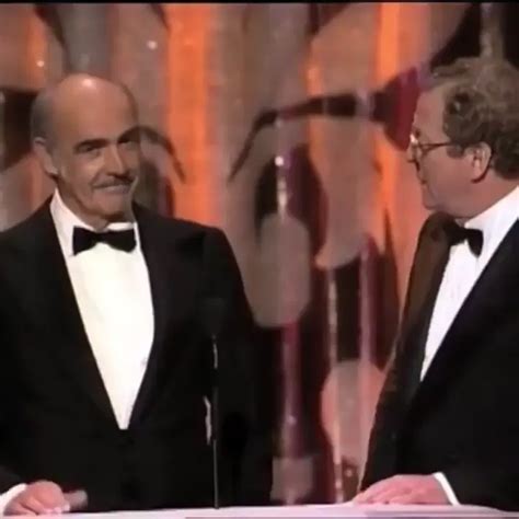 007 Bond Vs Bond Scrolller