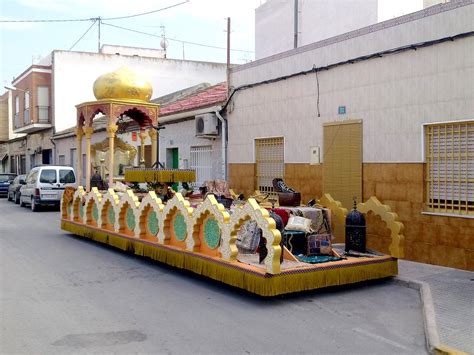 Profesional Carrozas Y Espectáculos López