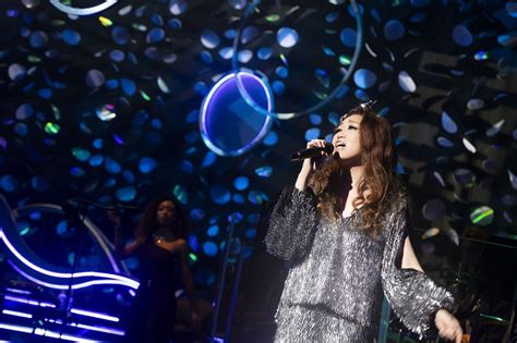Jujuの世界をさらに深く大きく広げたアルバム『the Water』を携えたホールツアー最終日、 Jujuの日”の東京公演を振り返る