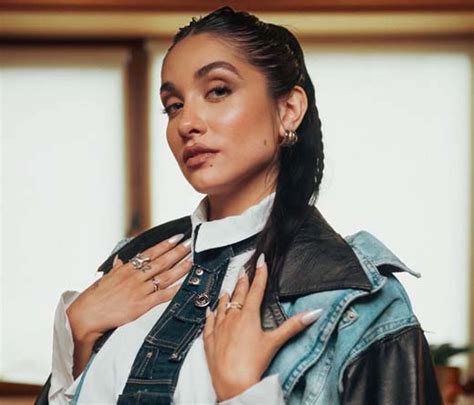 María Becerra Publica Nuevo Tema