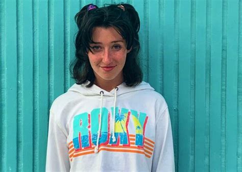 Roxanne Taylor Biography