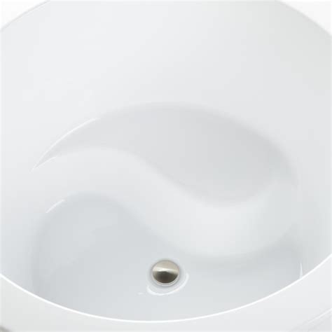 41 Siglo Round Japanese Soaking Tub Signature Hardware