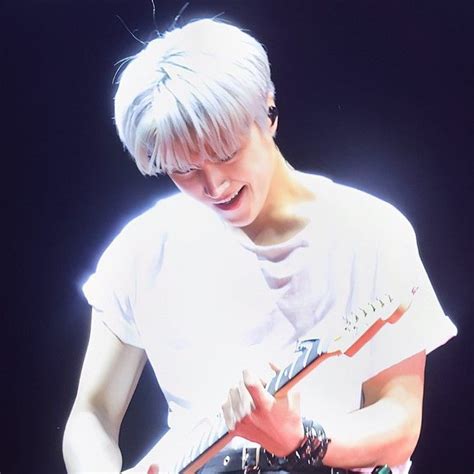 Pin Di レイラ Su Jay 🖤