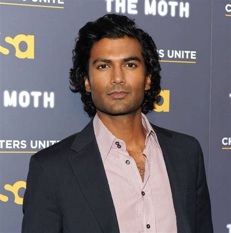 Handsome Arabic Actor Picspam