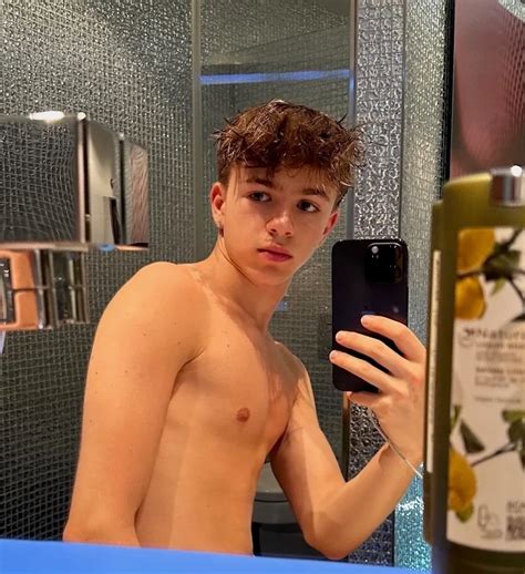 Check Out Liam Leigh Liamleigh On Linkme
