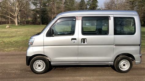 All New Daihatsu Hijet Cargo And Atrai Van Debut In Japan 48 Off