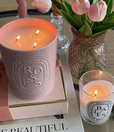 Diptyque Roses Candle