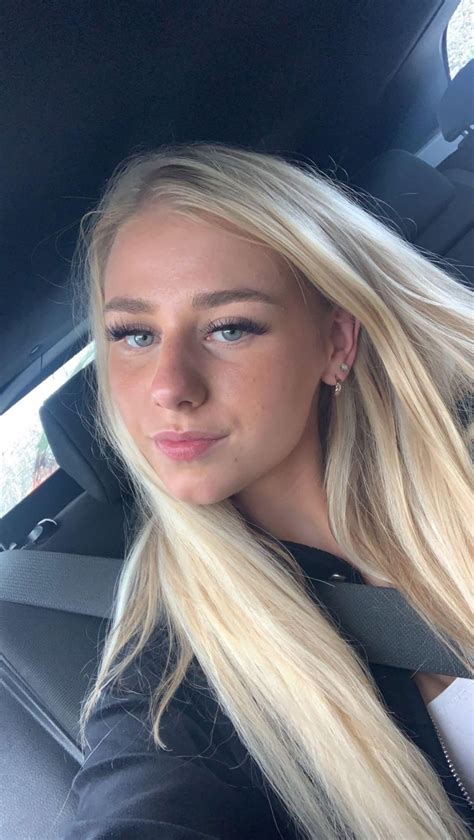 Just An Cute Selfie To Say Hi Rnomakeupallowed