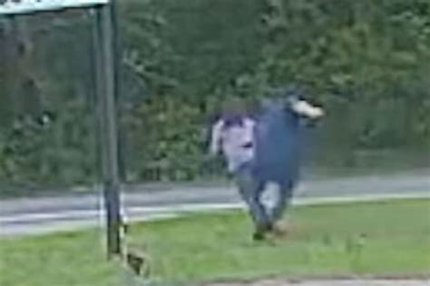 Florida Sex Offender Tries To Abduct 11 Year Old Girl At Bus Stop