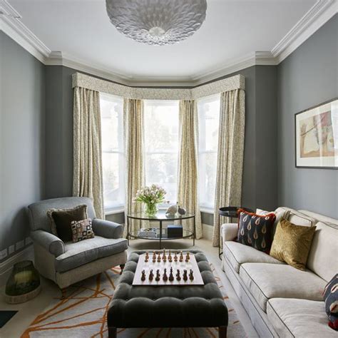 Шторы в зал с ламбрекенами, без ламбрекенов, с фото | Bay window living ...