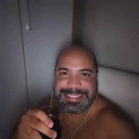 Wagner Leal Leal Rock • Threads Say More