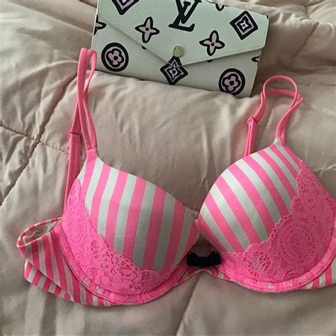 Gorgeous Rare Original Vs Very Sexy Gem