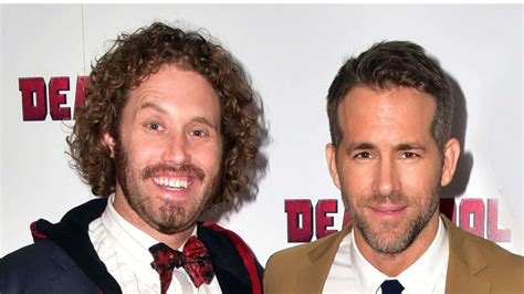 Foto Lawan Main Ryan Reynolds Di Film Deadpool Ogah Main Film Bareng Lagi Mengapa Halaman 2