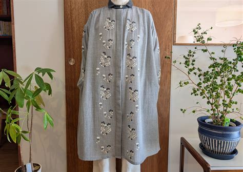 ウールガーゼ クレリックライトコート Embroidery Shop Ongon