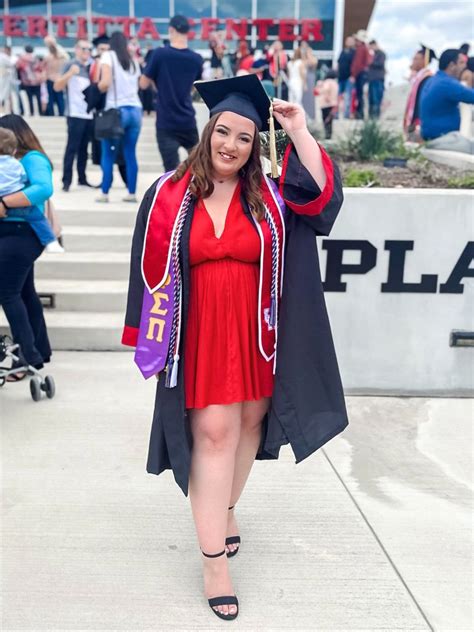 Isabella Pena On Linkedin Classof2022 Gocoogs