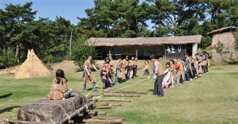 화순고인돌문화축제장서 선사체험장 운영