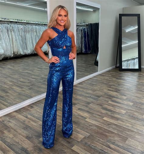 Worlds Sexiest Softball Star Brylie St Clair Looks Sizzling In Glam Modeling Shoot As Fans