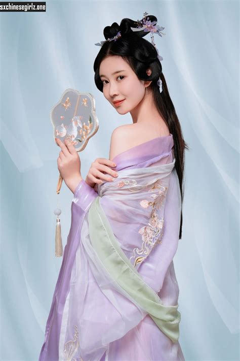 Depvailon Com [cosplay] 年年 春日之時 Chinese Beauties Page 1 3