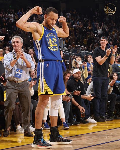 Steph Curry Celebration Stephen Curry 4 Rings Curry 4 Flo Tro