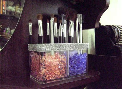 33 Makeup Brushes Storage Idea Glowliciousme