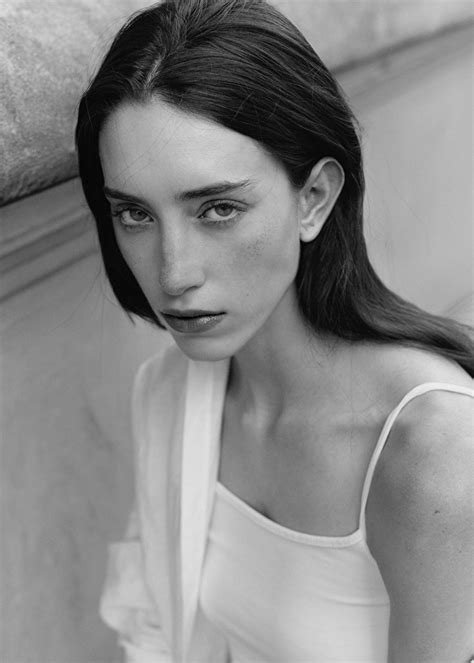 Kenza Bazbaz Select Miami Select Model Management