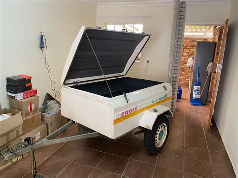 Trailer Fibreglass Junk Mail