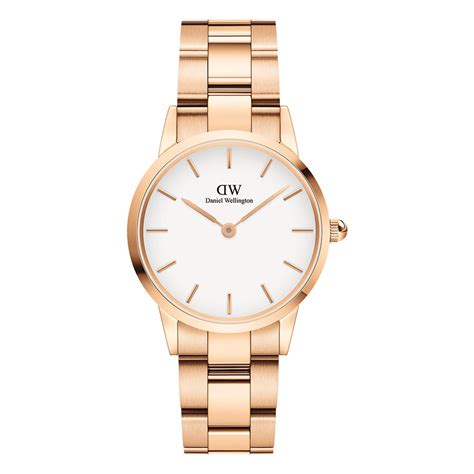 Daniel Wellington Watches Timeless Minimalist Style The Watch House Uae