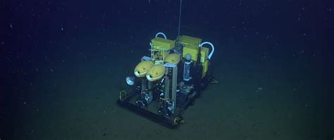 Car Sized Sea Rover Sinks To A Depth Of 20000 Ft Consumes No More