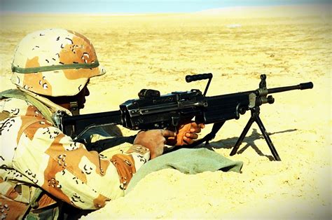 Historical Weapons Hub Fn Minimim249 Saw