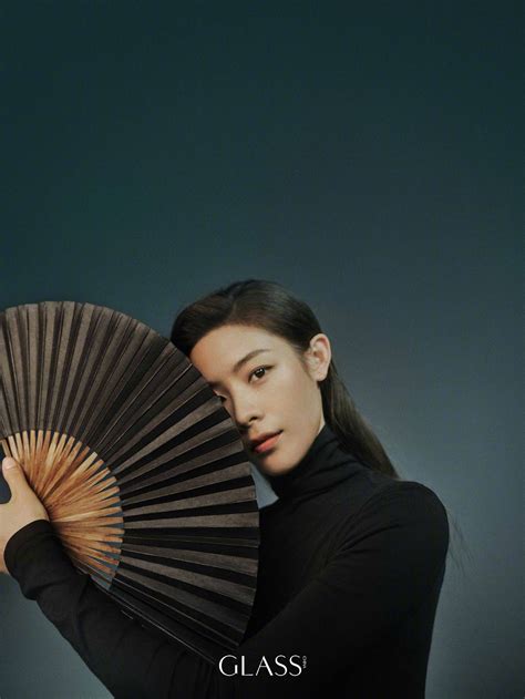 茅威涛陈丽君李云霄合体穿风衣 清悠婉丽韵味十足 搜狐大视野 搜狐新闻