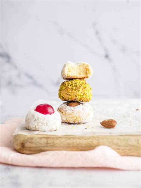 Raspberry Crumble Cookies The Classy Baker